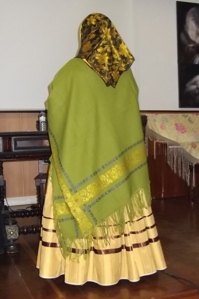 Trajes de Portugal: Xailes usados no início do sec.XX
