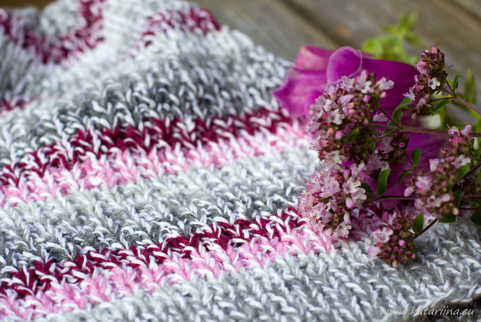 Katariina kudugurmee: Natuke roosat.