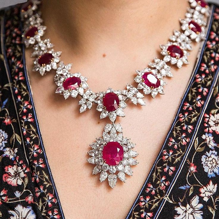 Ruby jewellery - Necklace