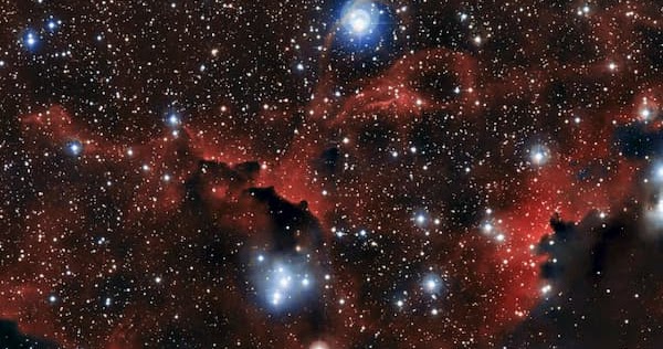 Equipe internacional liderada por astrônoma brasileira descobre origem de nebulosa