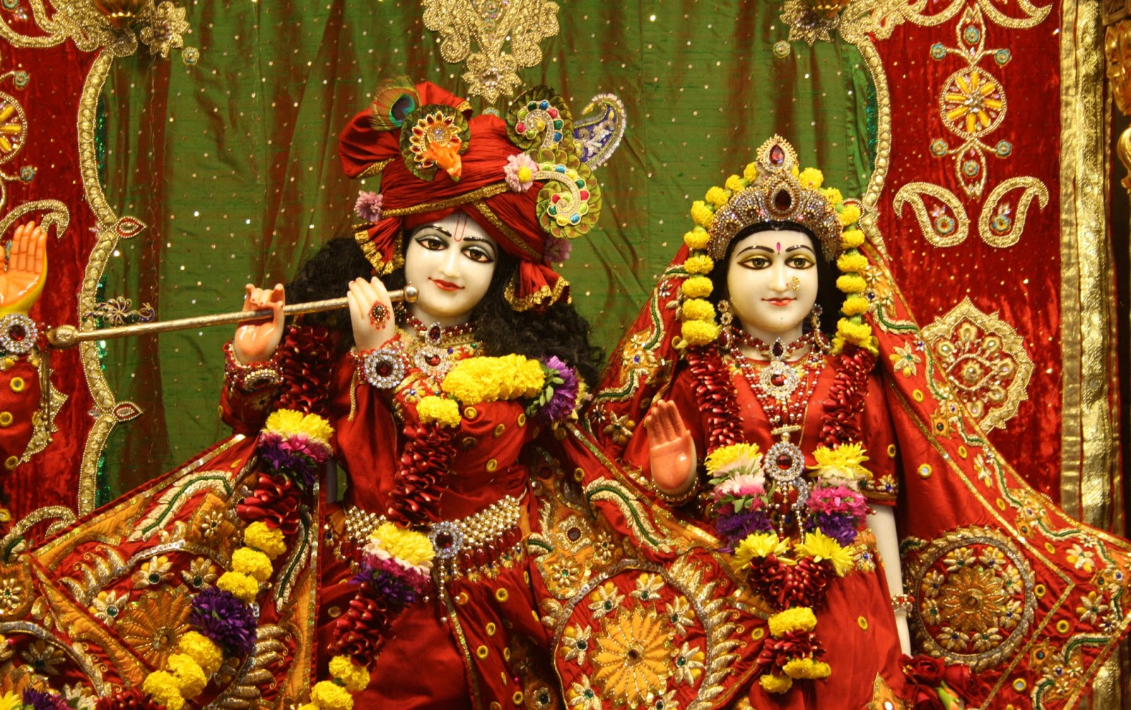 Hare Krishna: Radhe Krishna Wallpaper Collection - 27