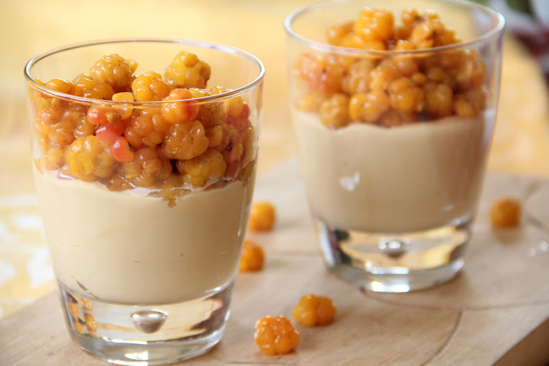 Murakad toorjuustu-karamellikreemiga