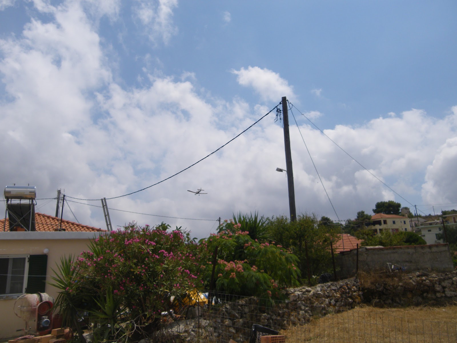 ΔΑΜΟΥΛΙΑΝΑΤΑ: ΚΑΙ ΠΑΛΙ ΦΩΤΙΑ ΣΤΟ ΡΙΦΙ