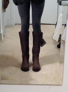 Little Contessa: Review: Frye Jenna Inside Zip