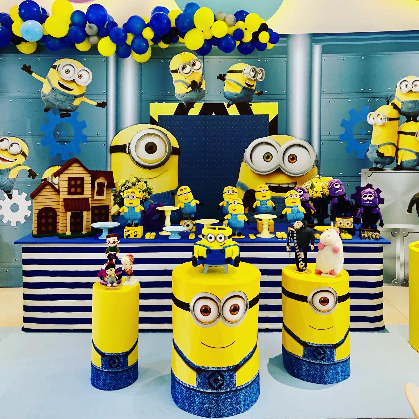 Petit - Poa Mesas Temáticas: Minions