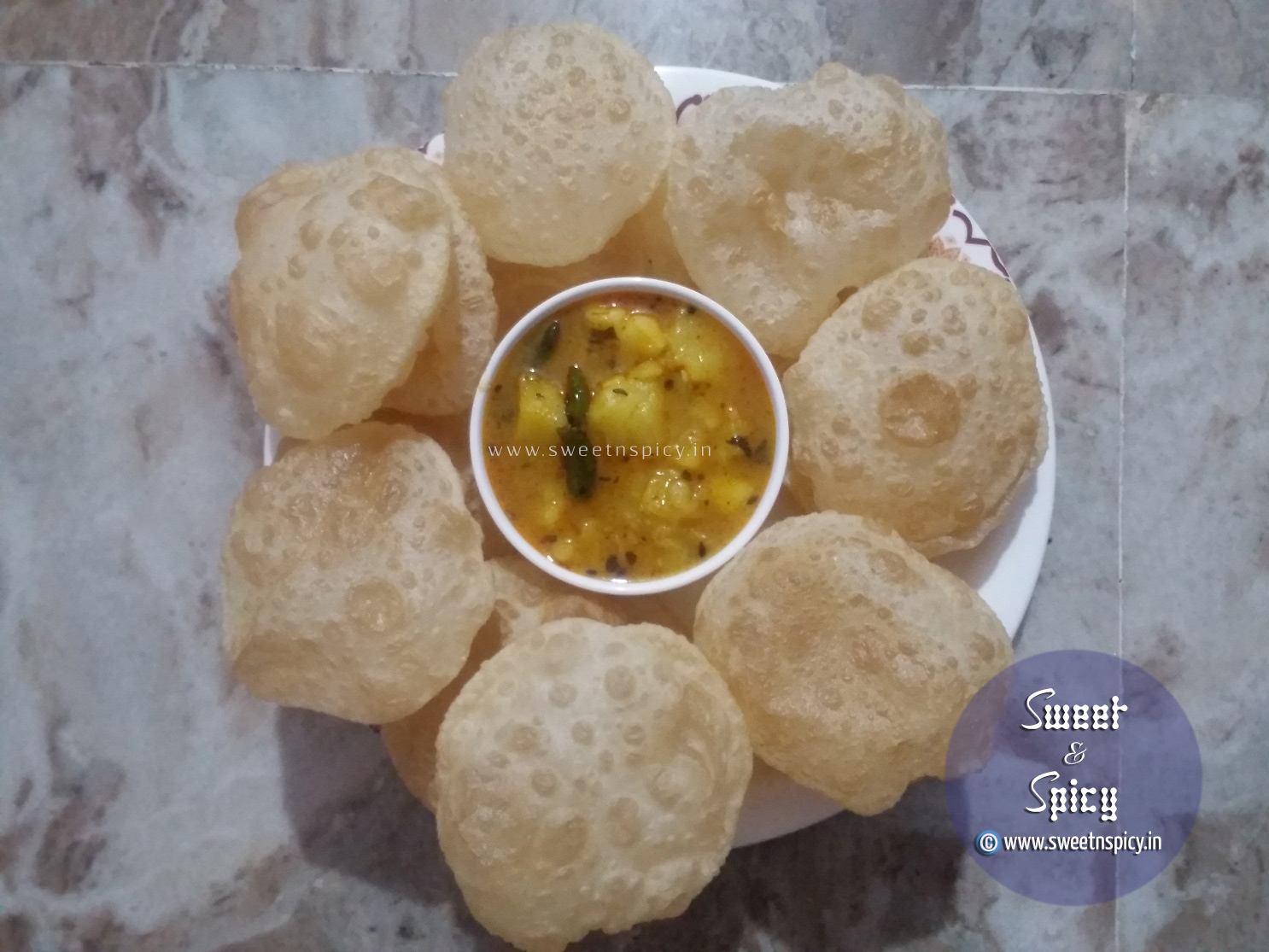 A Blissful Breakfast: Maida Puri with Alu Tarkari | Sweet n Spicy