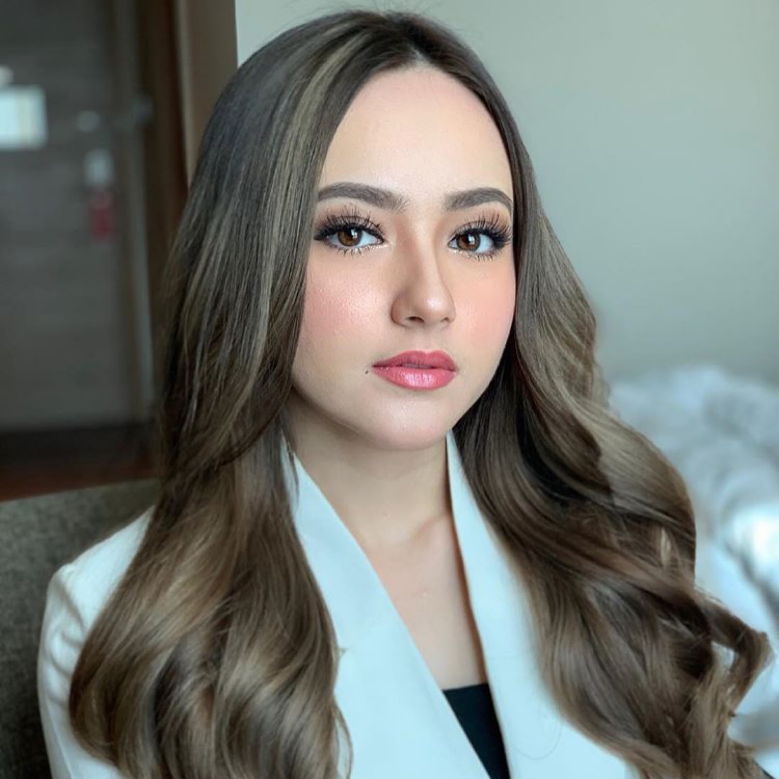 Biodata Hannah Delisha