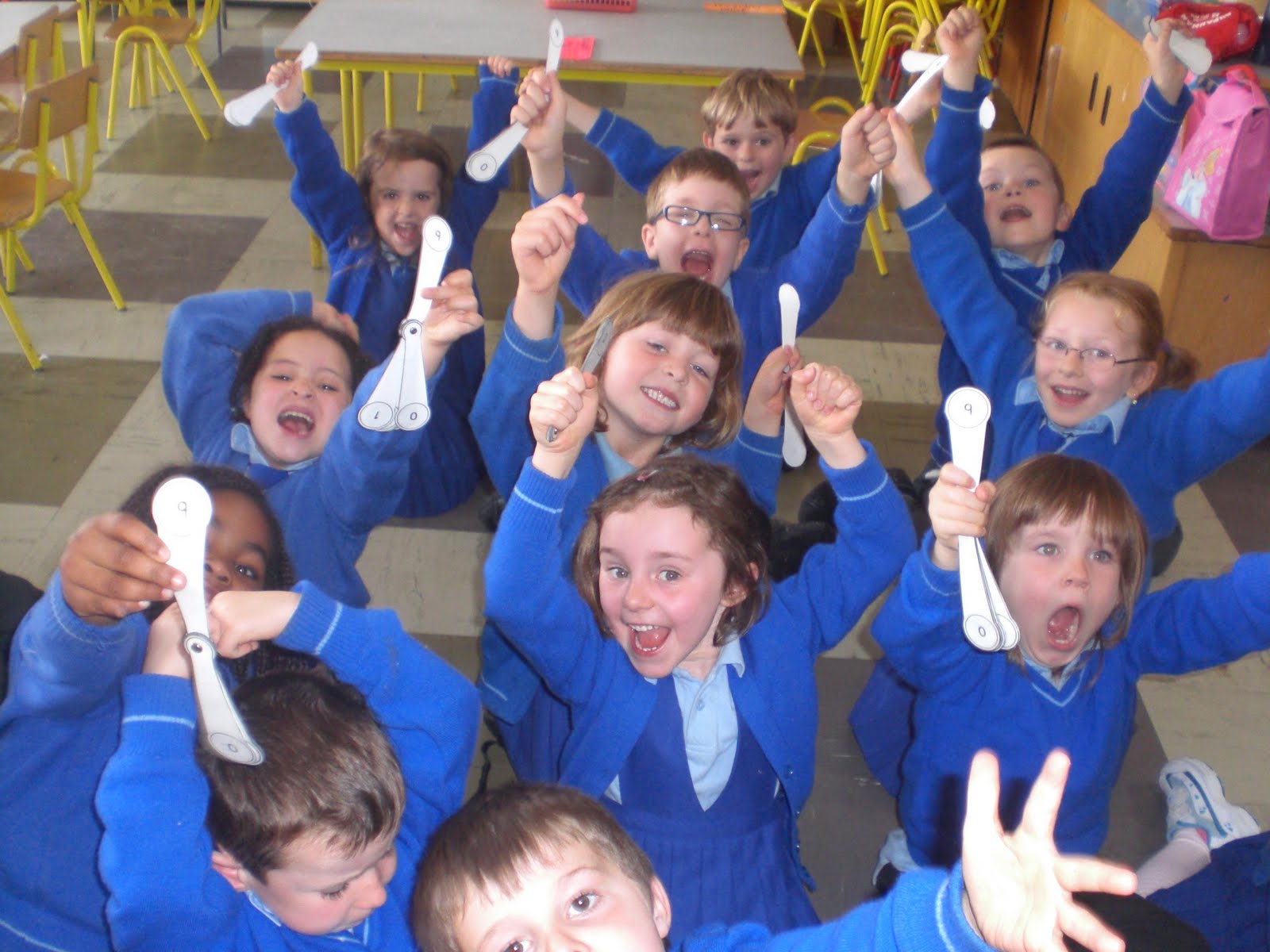Maths Page: Fun with Maths Fans: Senior Infants