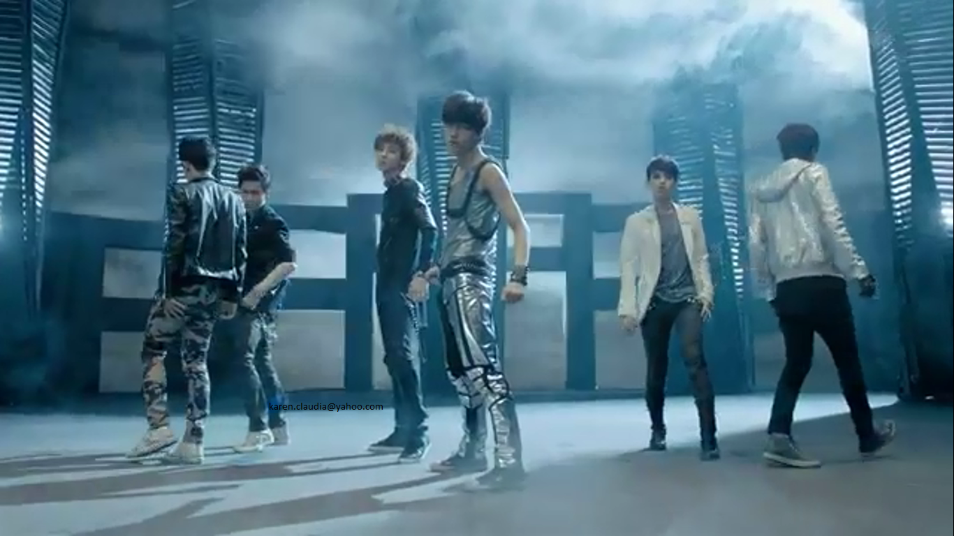 MV Mr.Simple Super Junior: MV Exo-K Mama