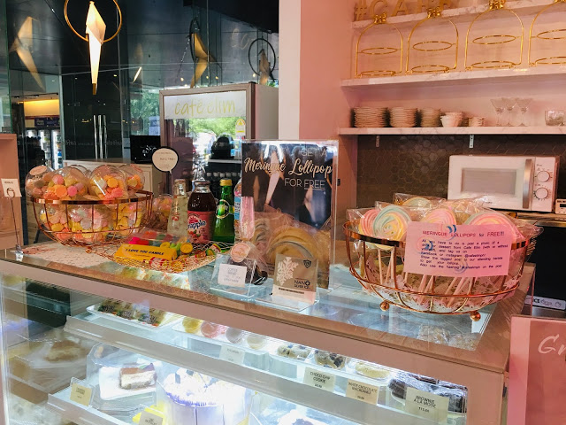 WeirdKim: The Space's "Cafe Elim"