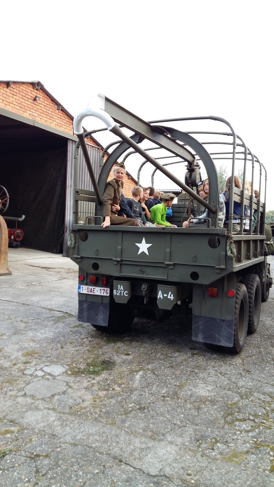 Zesde leerjaar - De Regenboog: Operation Switchback