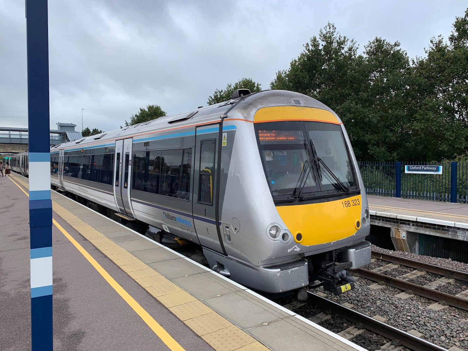 The Railway Photo Blog: Rail Alphabet 2 (O) : Oxford Parkway