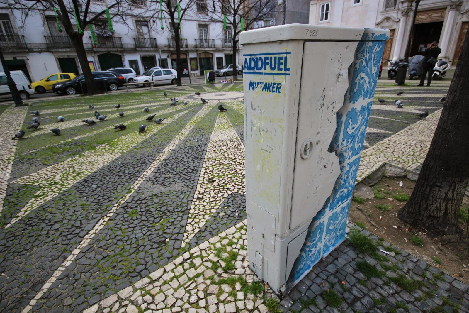 Add Fuel creates a new piece on the streets of Lisbon – StreetArtNews