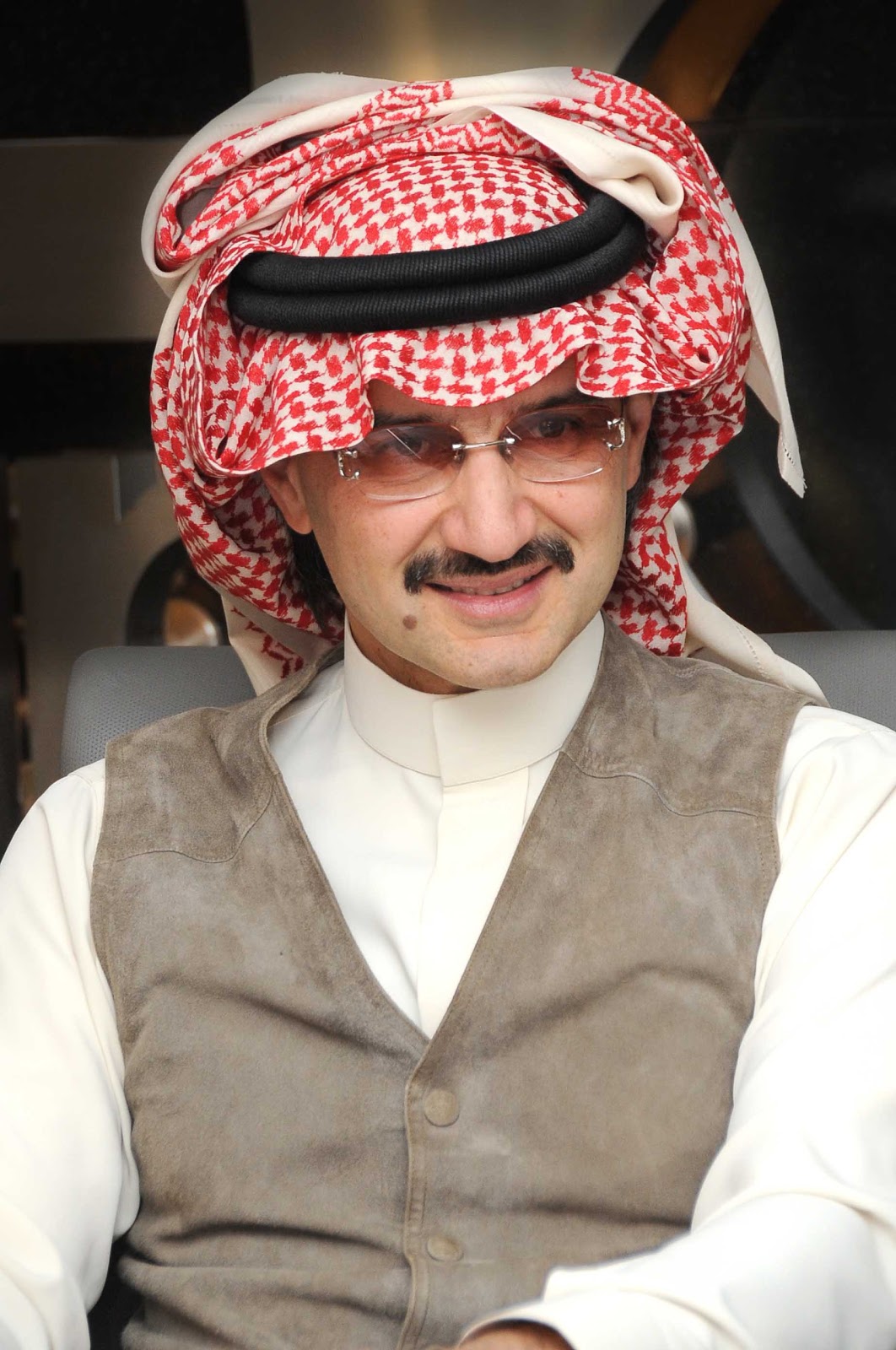 ProudPinoy: Prince Alwaleed tops Forbes Middle East's billionaires list