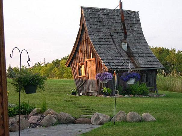 Here Are The 17 Most Magical Houses In The Entire World. I Would Live ...