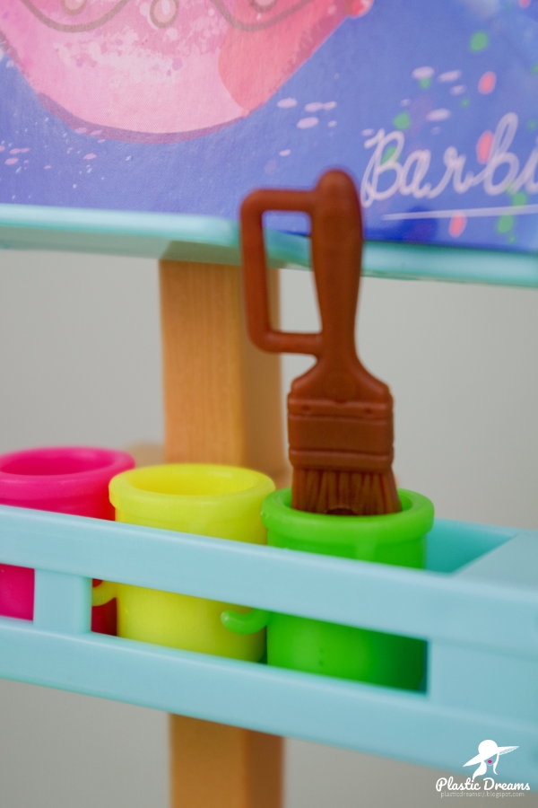 Plastic Dreams Dolls :: Barbie et miniatures: Barbie Art Studio Playset