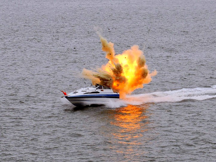 eGistOnline Magazine: 1 Dead & 9 Others Injured As Boat Explodes In Lagos