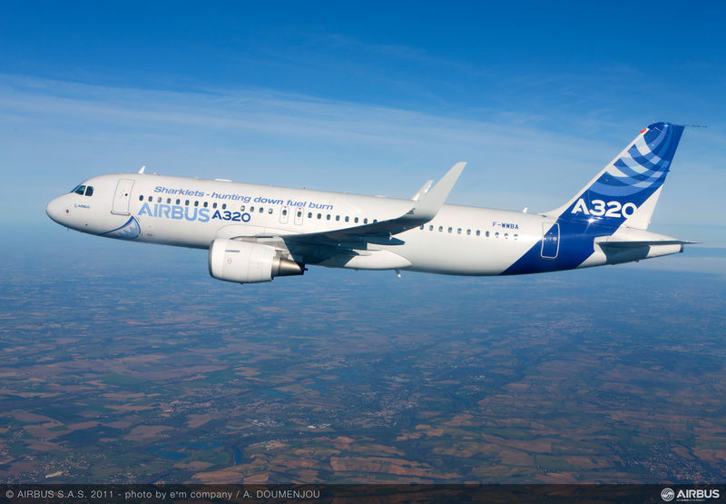 Flyingphotos Magazine News: Sharklet-fitted Airbus A320 successfully ...