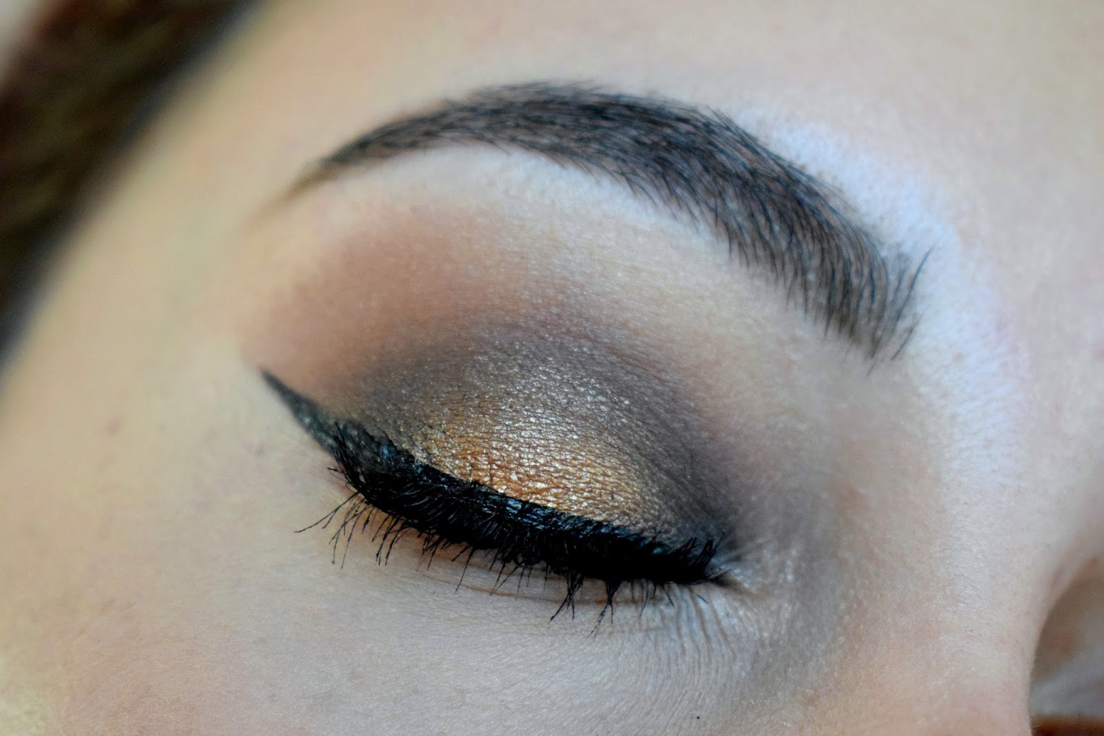 Review | It Style Smokey Natural Eyeshadow Palette