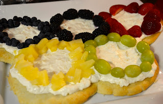 simply FOuR us: Olympics ~ Recipe ~ Fruit Pizza Olympic Ring Style