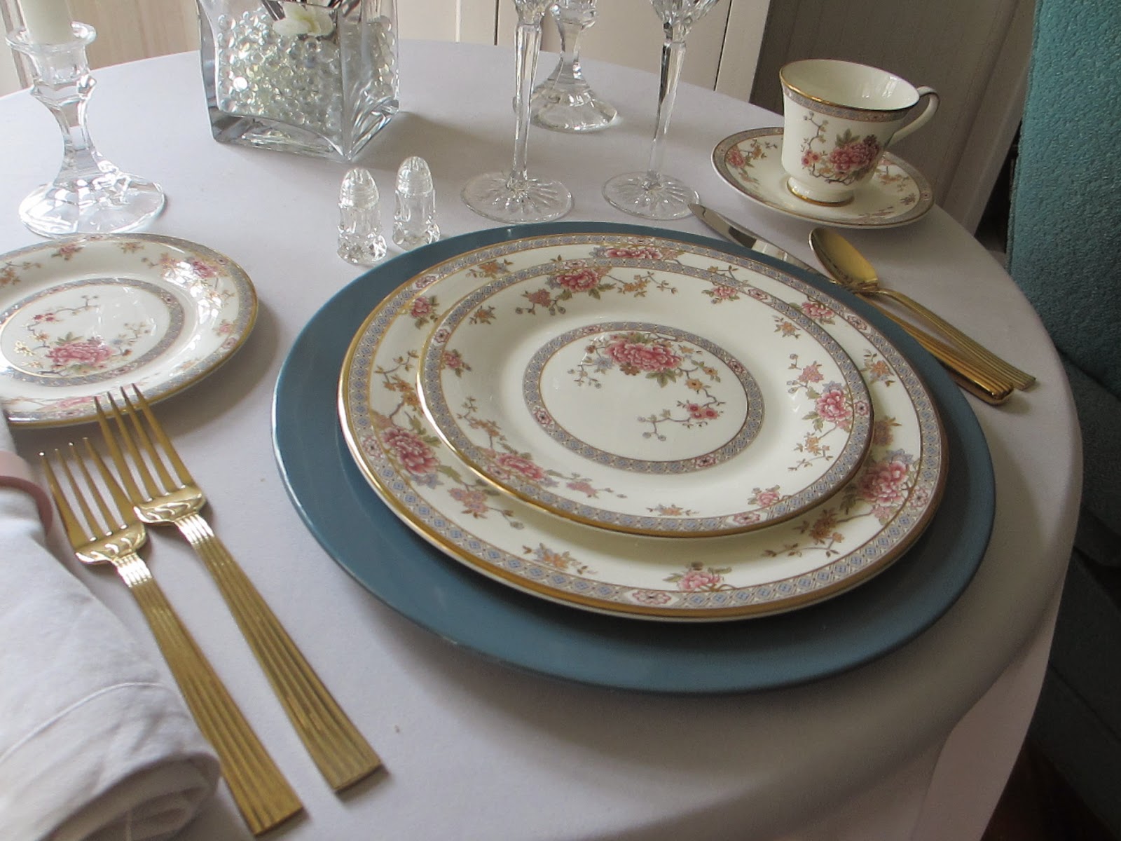 Table for One: Royal Doulton Canton Table for One