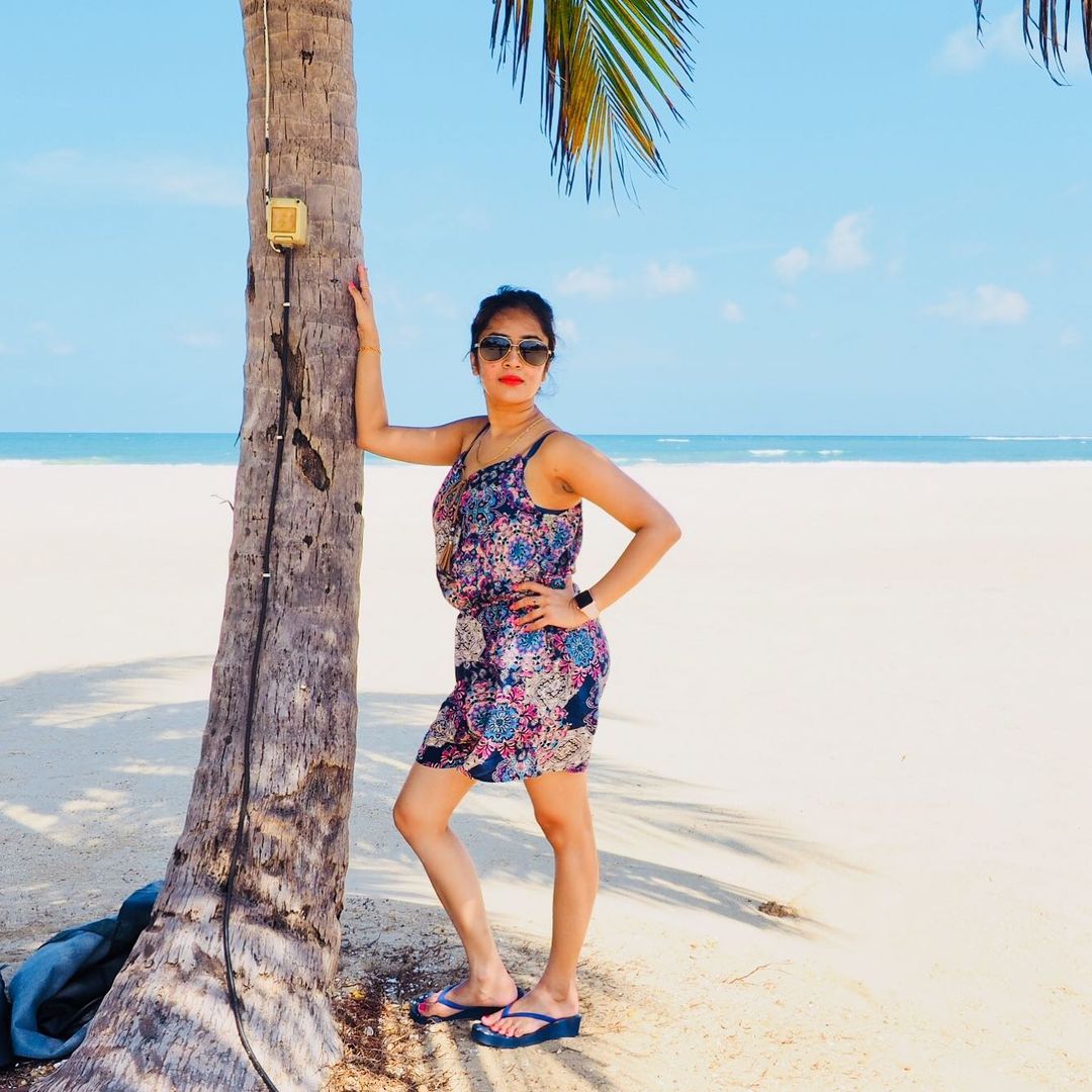 පුංචි පැංචි Pramudi Karunarathne නවතම හැඩවැඩ