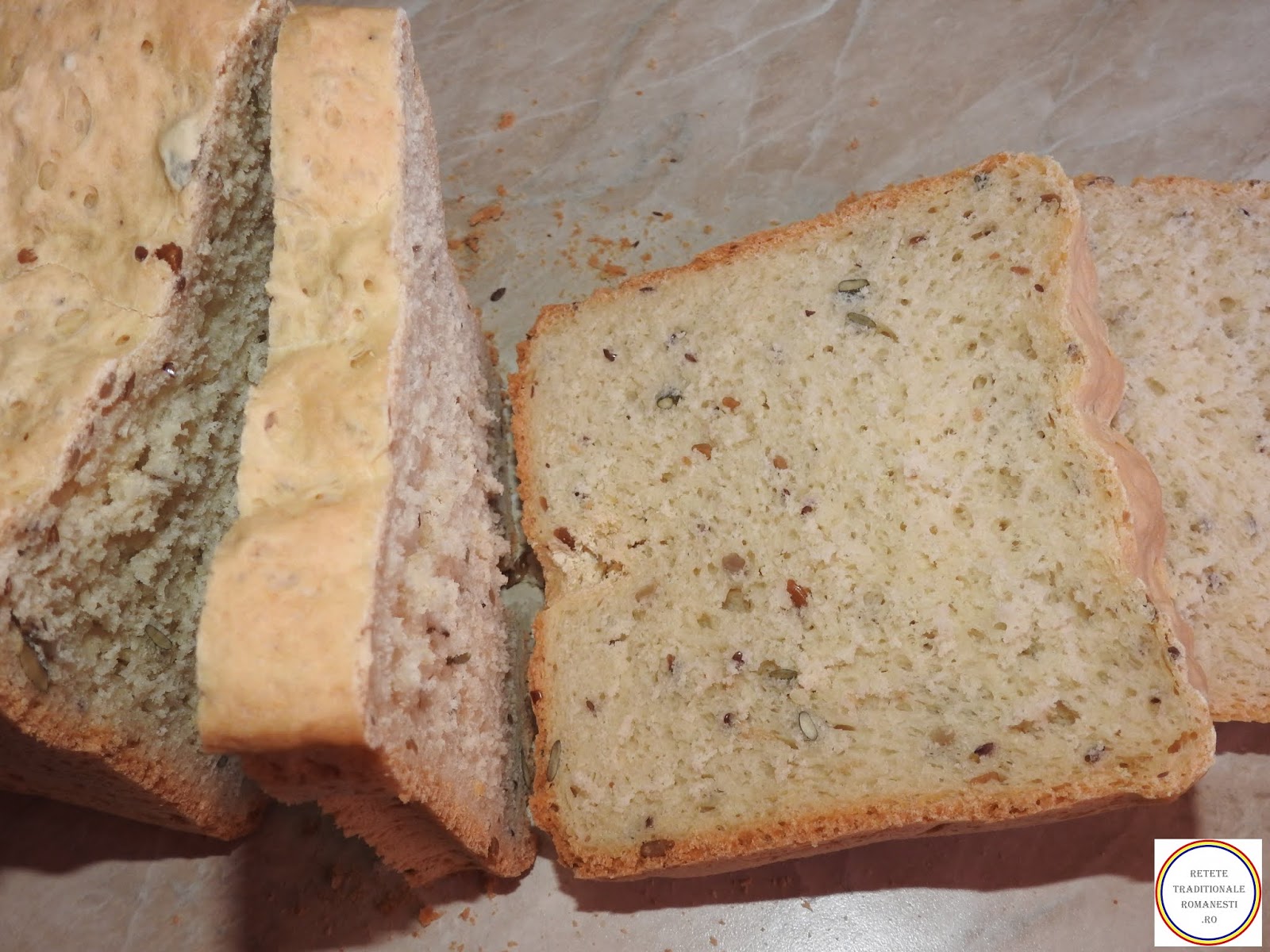 Paine cu seminte reteta | Retetetraditionaleromanesti.ro