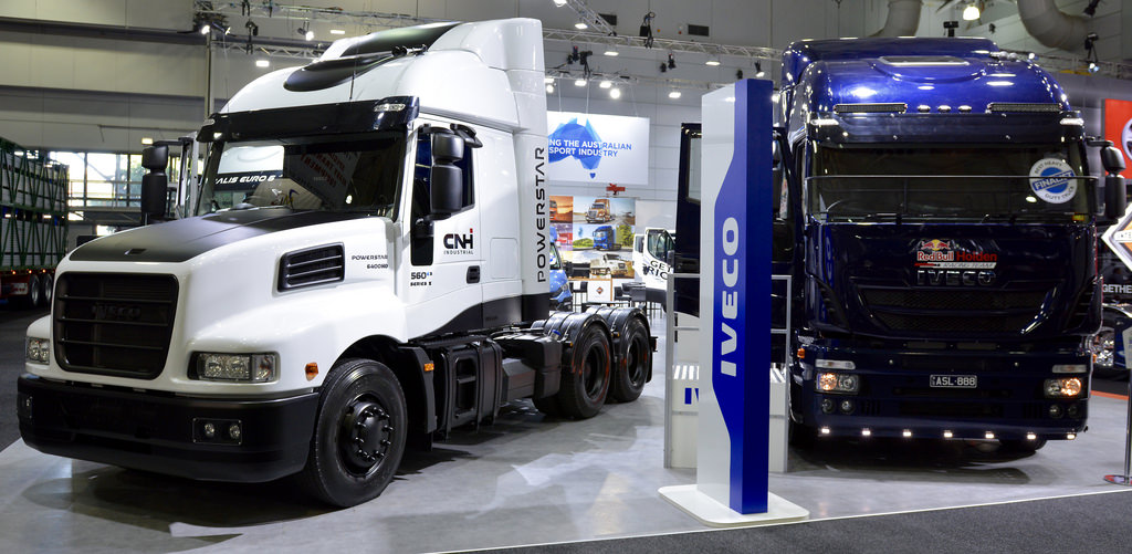 DIECIOCHO RUEDAS: IVECO POWERSTAR / STRATOR… CAMINO A LOS 20 AÑOS…