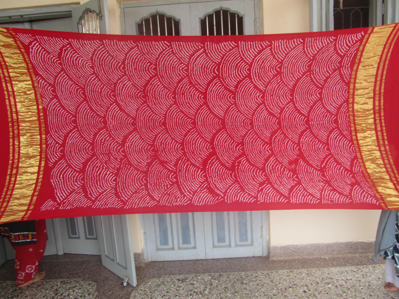 Kutchhi Hand Tie Dyed bandhani , shibori , clamp dyeing , block print ...