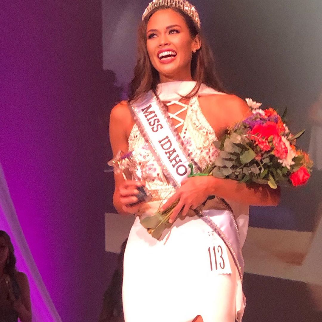MISSES DO UNIVERSO: KIM LAYNE, Miss Idaho USA 2020 - Crowning Moment