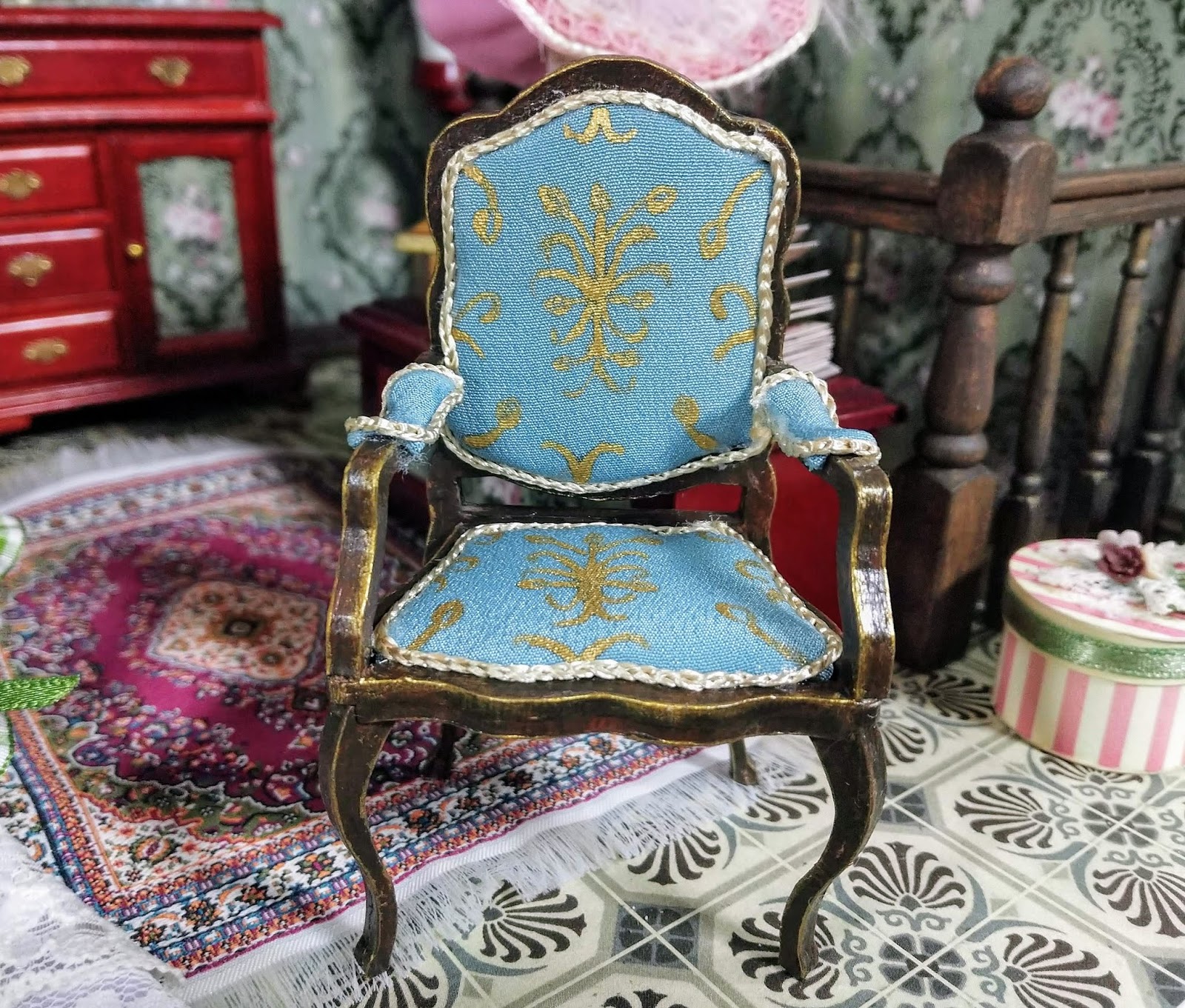 My Miniature World: Live on TV Show 'Life & Style'