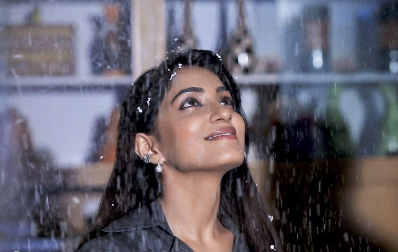 MY COUNTRY ACTRESS: HOT pics of Nandini Rai (Actress), Radhika Rai ...