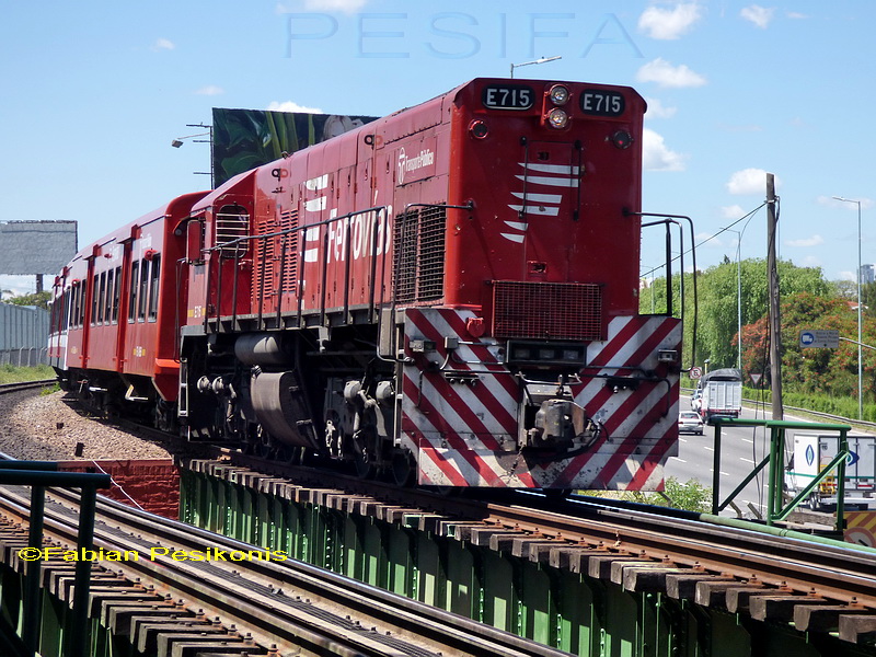 Ferroviarias: E715