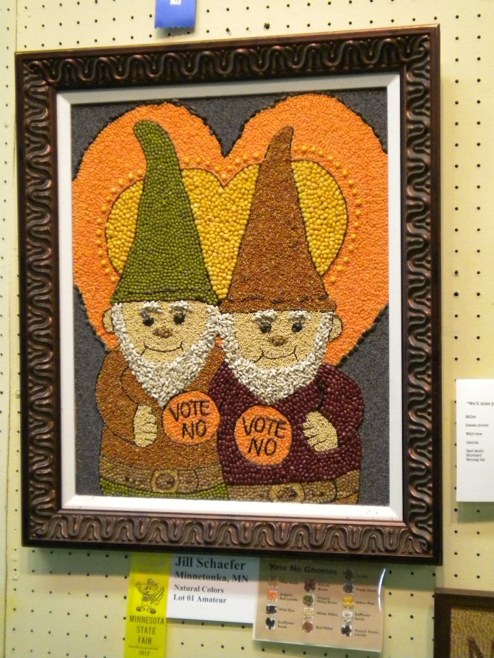 Bittersweet Lane: State Fair Cupcake: Crop Art!