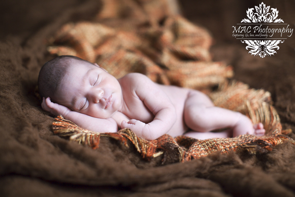 MAC Photography Capturing Life, Love and Family!: Vera is Here!