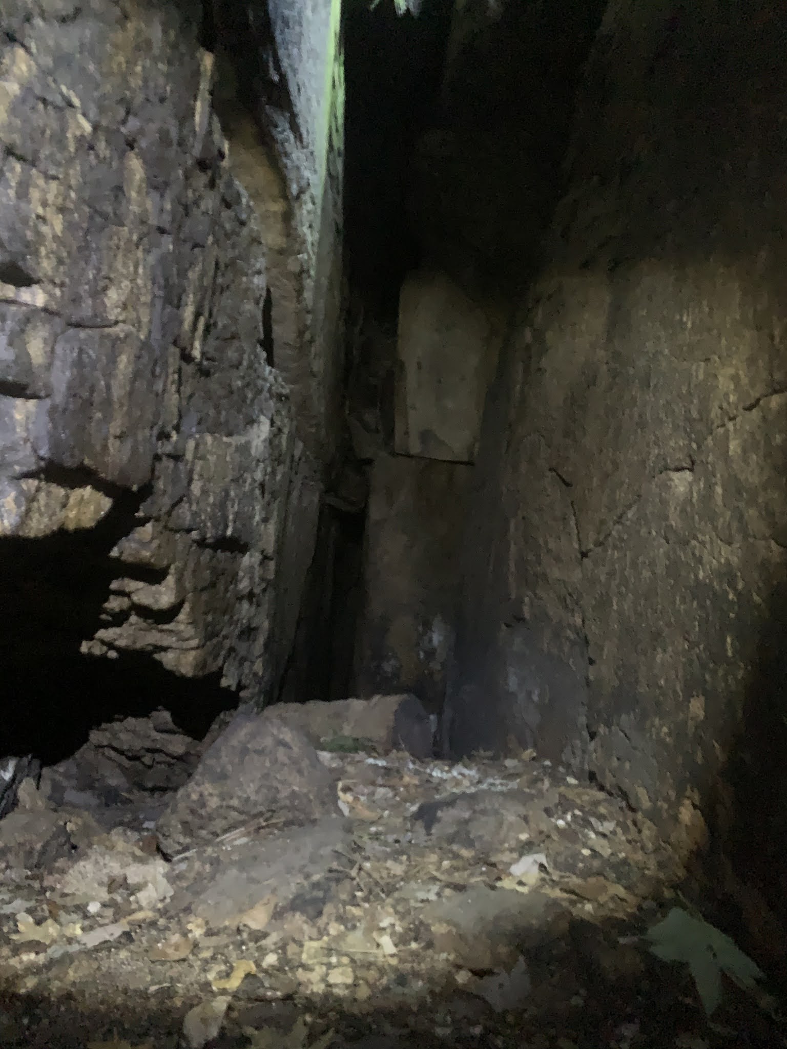 Rondinones' Adventures: Caves of New Hampshire