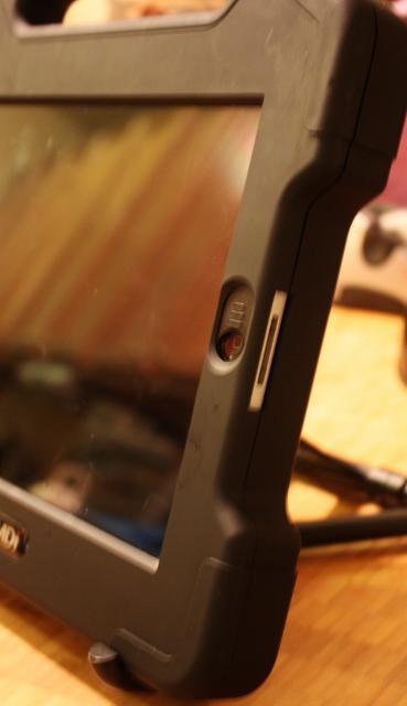 Uncommon Sense: Review: The AMDi iAdapter case for iPad