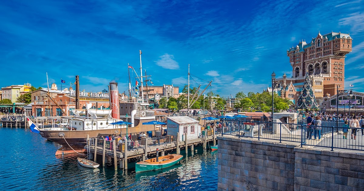 Overlooking the Pier