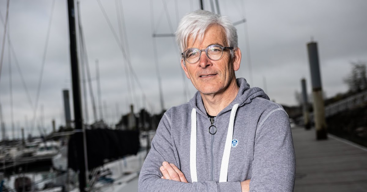 Vincent Riou, inscrit pour la 52e Solitaire du Figaro, participe à la ...