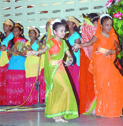 Jyoti Communication: Photo story: Maha Sabha launches "Holi" celebration