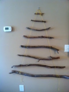 Becoming Native: Home MADE Christmas Tree!!