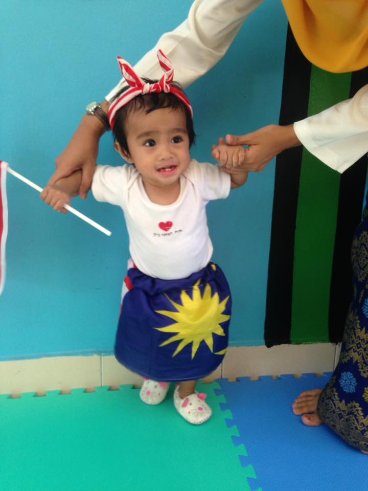 Ain Ya Nun: Sambutan kemerdekaan di sekolah.