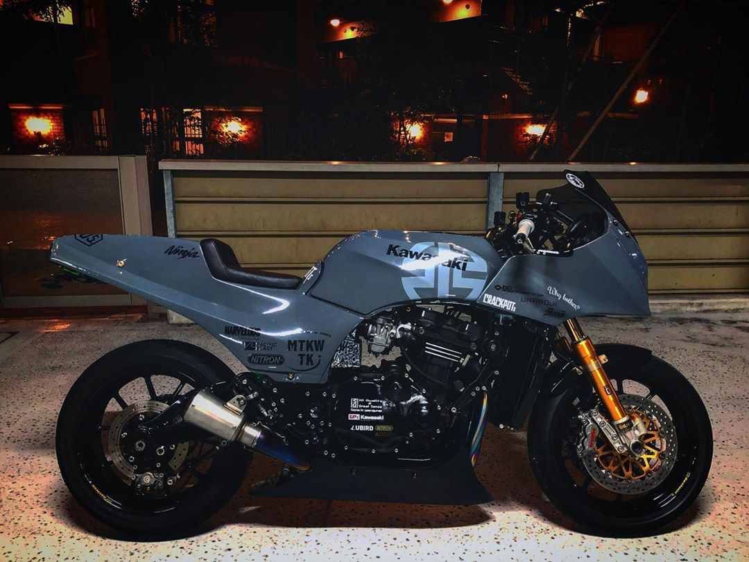 GPZ @1094.mtkw Japan Restomod - RocketGarage - Cafe Racer Magazine