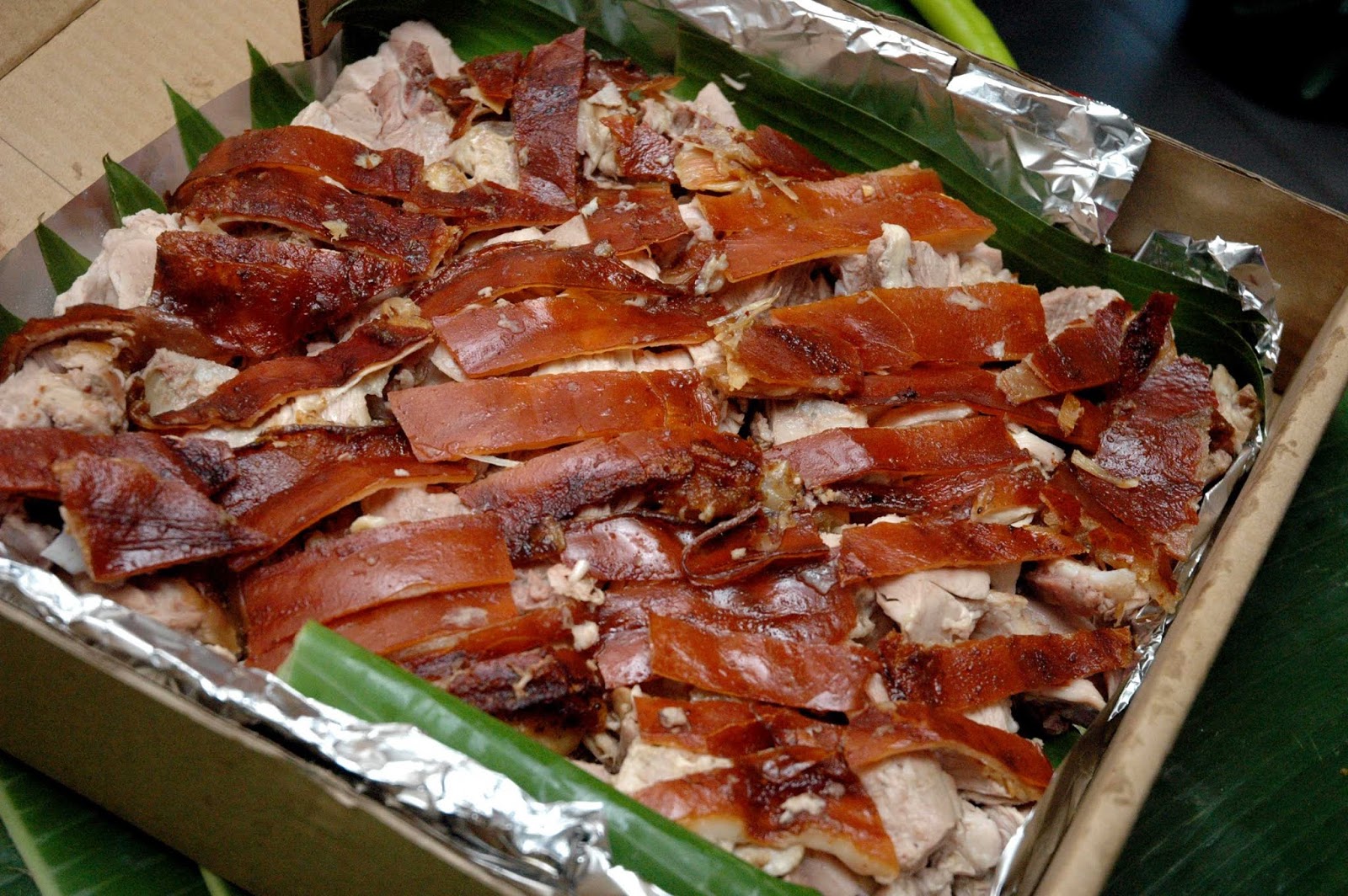 DUDE FOR FOOD: #EverydayLechonHappiness: Lydia's Lechon Turns 55