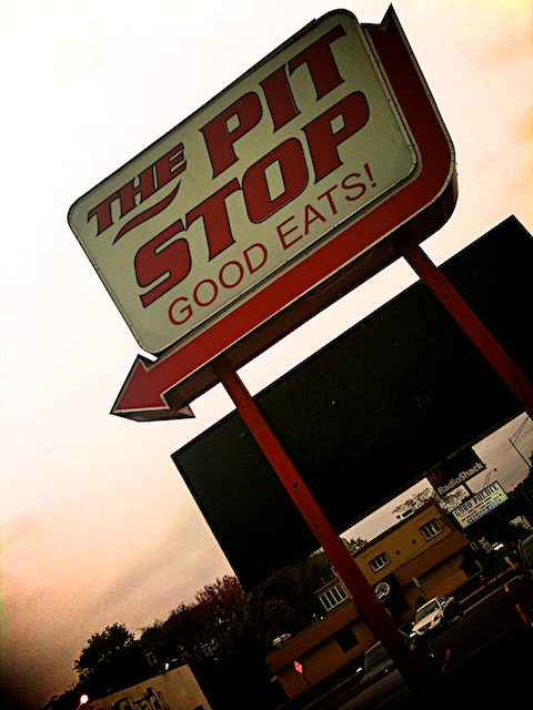 Bill's Triple-D Restaurant Review: The Pit Stop - Merrick, NY