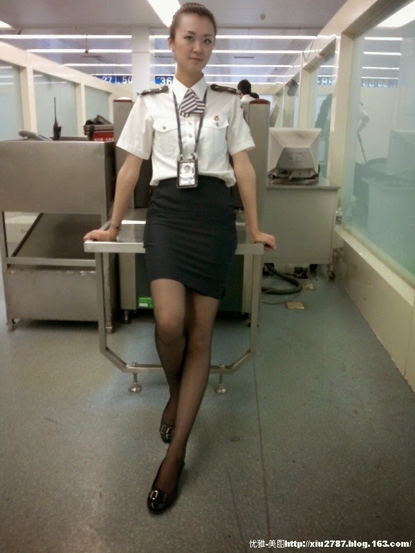 The Uniform Girls: [PIC] china customs policewoman uniform