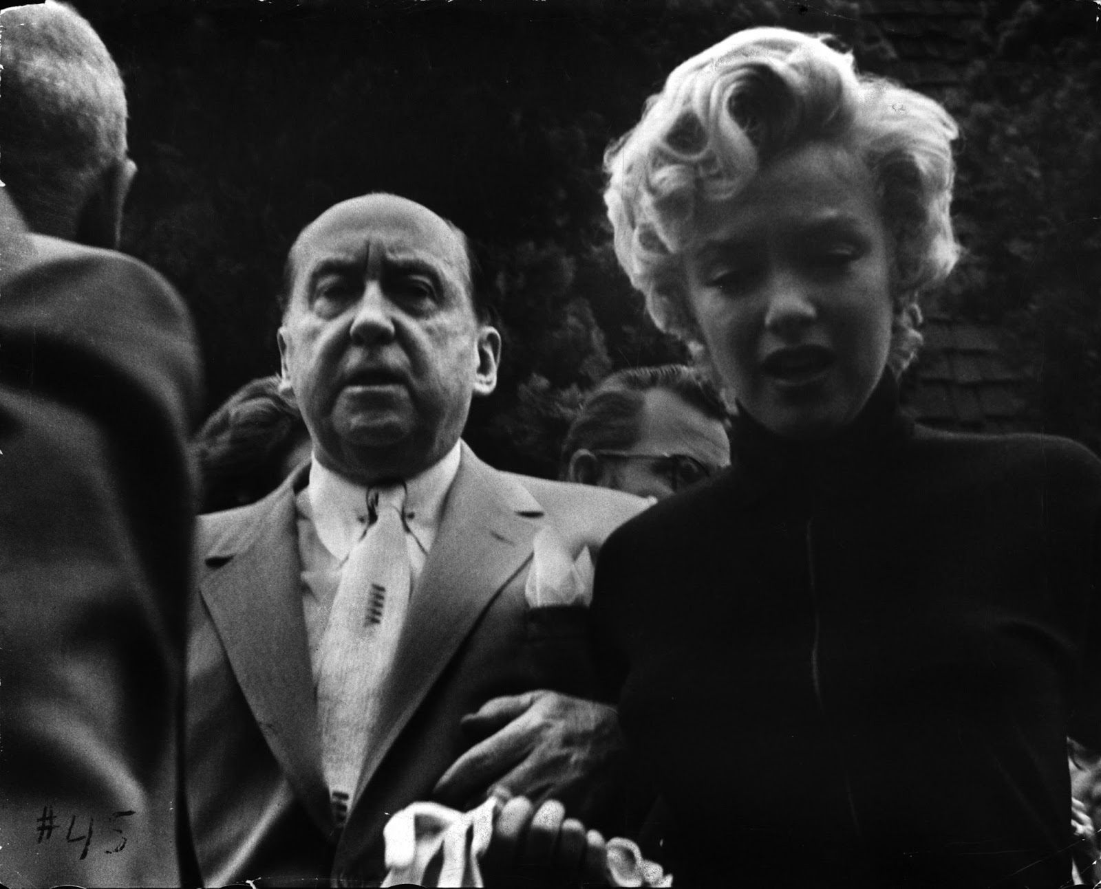 The End of the Marriage: Tearful Photos From the Day Marilyn Monroe ...