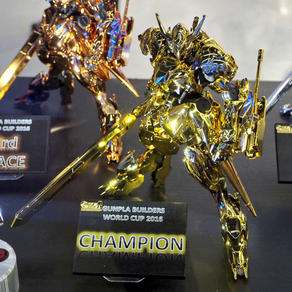 G-リミテッド: GBWC: Trophy Kits — Limited Edition Gundam Model Kits and Figures