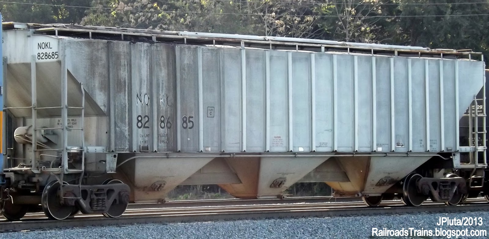 RAILROAD Freight Train Locomotive Engine EMD GE Boxcar BNSF,CSX,FEC ...