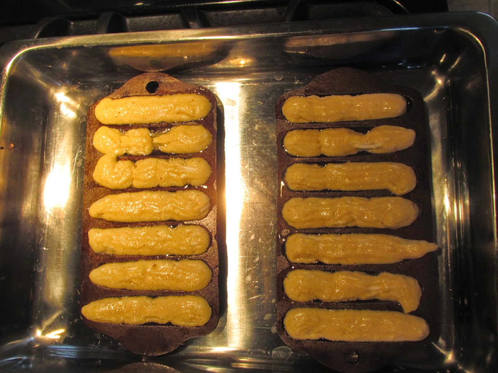 Mystery Lovers' Kitchen: Mini Corn Sticks